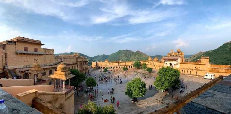 आमेर के किले का रहस्य, इतिहास और घूमने की जानकारी: Amer Fort Jaipur ...