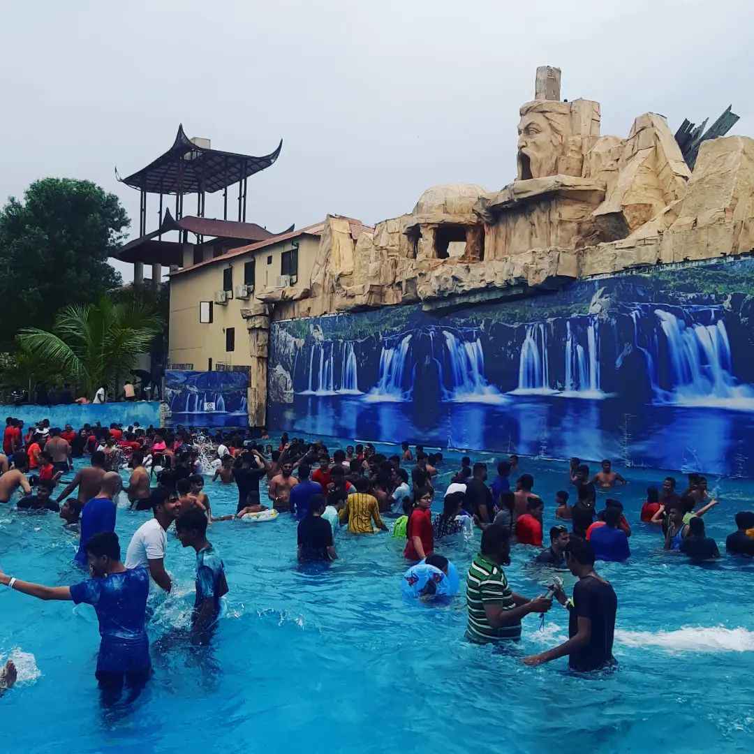 गुजरात का सबसे बड़ा वाटर पार्क, जाने टिकट की कीमत: The Enjoy City Water ...