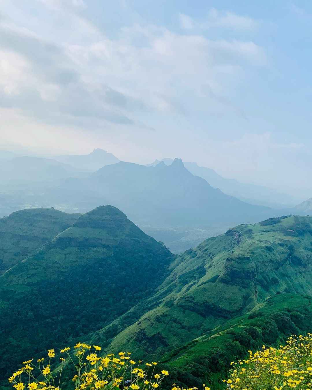 वीकेंड और मानसून के लिए माथेरान हिल स्टेशन जाने की पूरी जानकारी ...